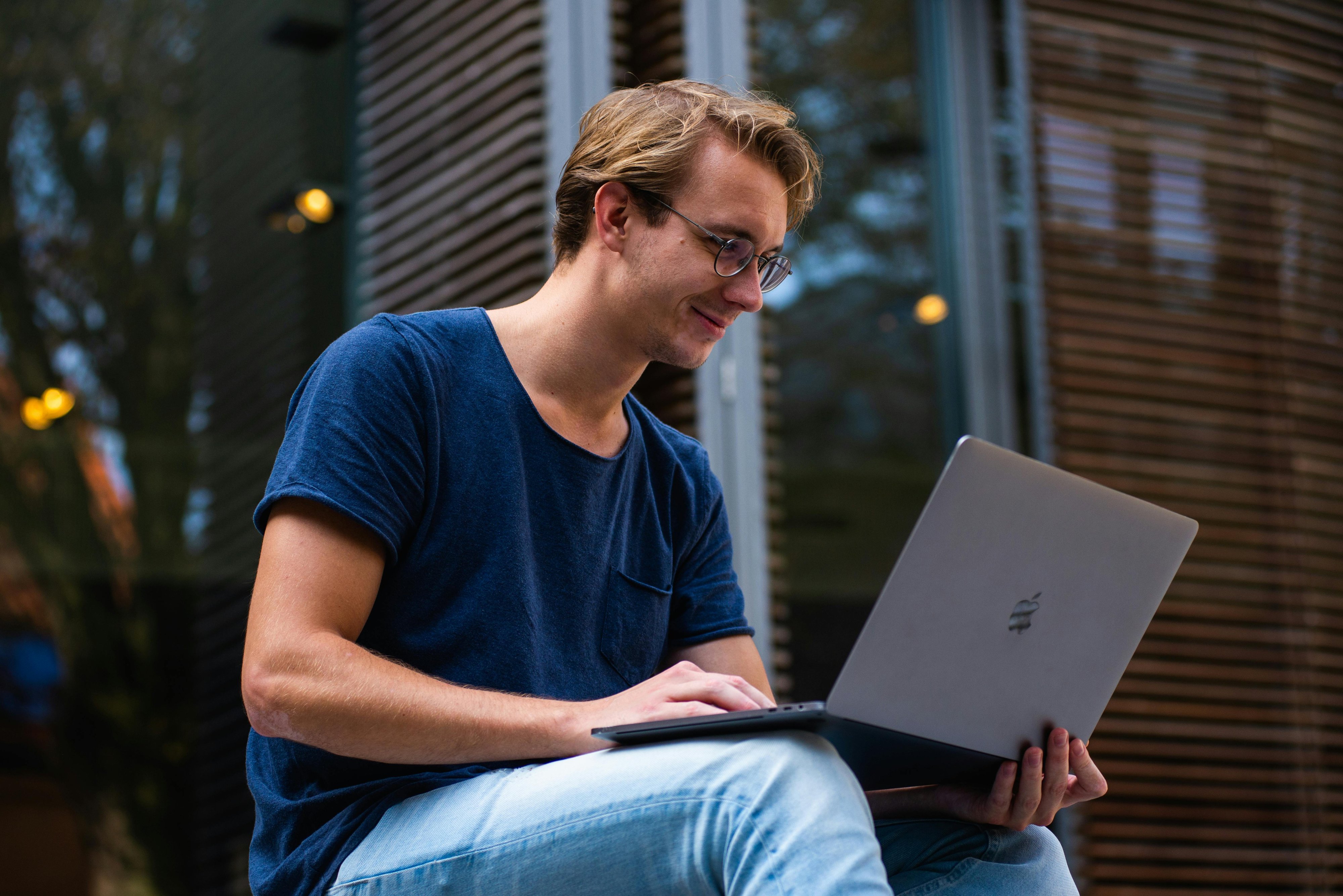 How to Run Google Ads: The Step-by-Step Guide | ScaleStation